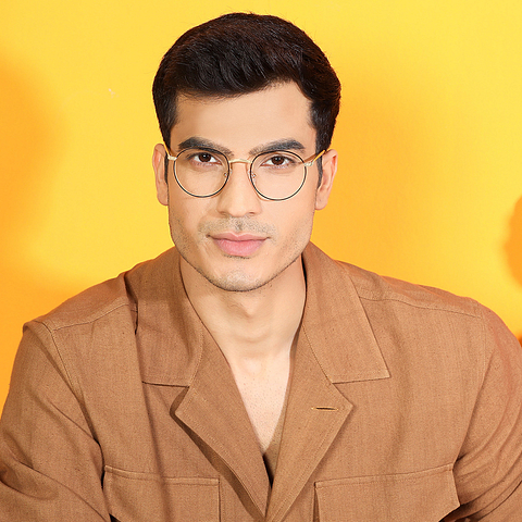 Buy Gold Black Gold Transparent Full Rim Round Vincent Chase SLEEK ...